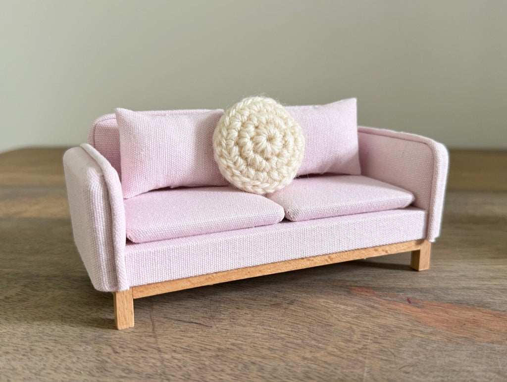 Hamilton Lounge – Whimsy Woods