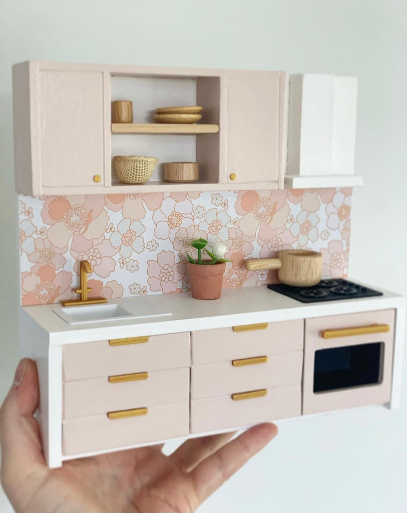 Deluxe Whimsy Kitchen – Whimsy Woods