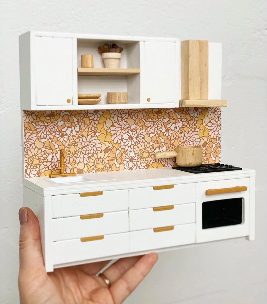 Deluxe Whimsy Kitchen – Whimsy Woods